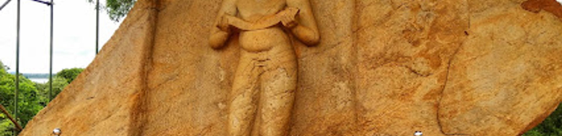 Discover the Majesty of the Statue of King Parakramabahu