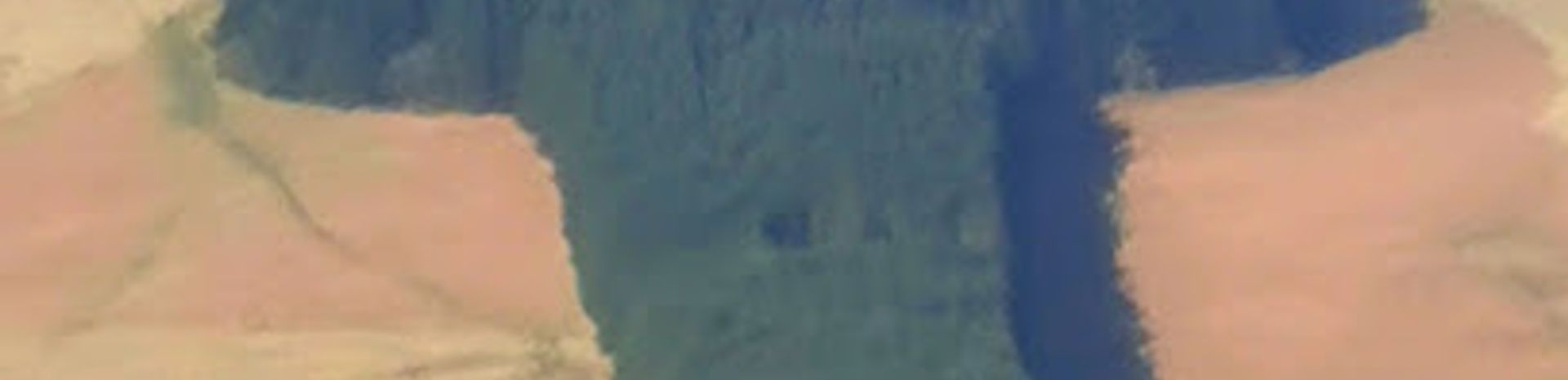 Treenis: Scenic Heritage Escape in Biggar, Scotland