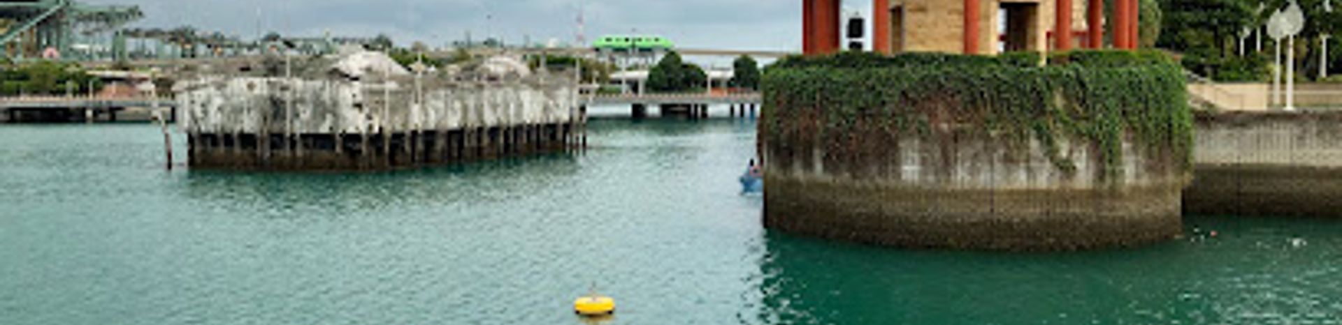 Experience Luxury Aboard the Royal Albatross - Singapore's Iconic Tall Ship