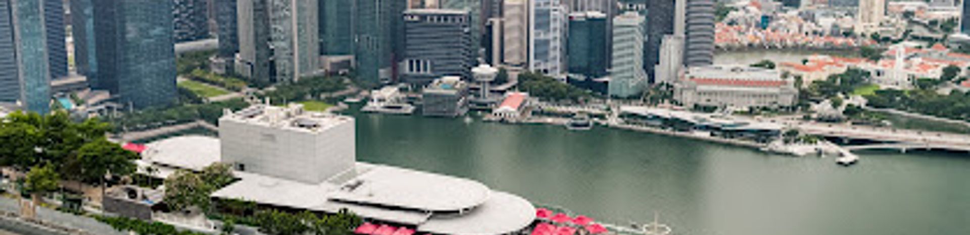 SkyPark Observation Deck: A Pinnacle of Urban Exploration