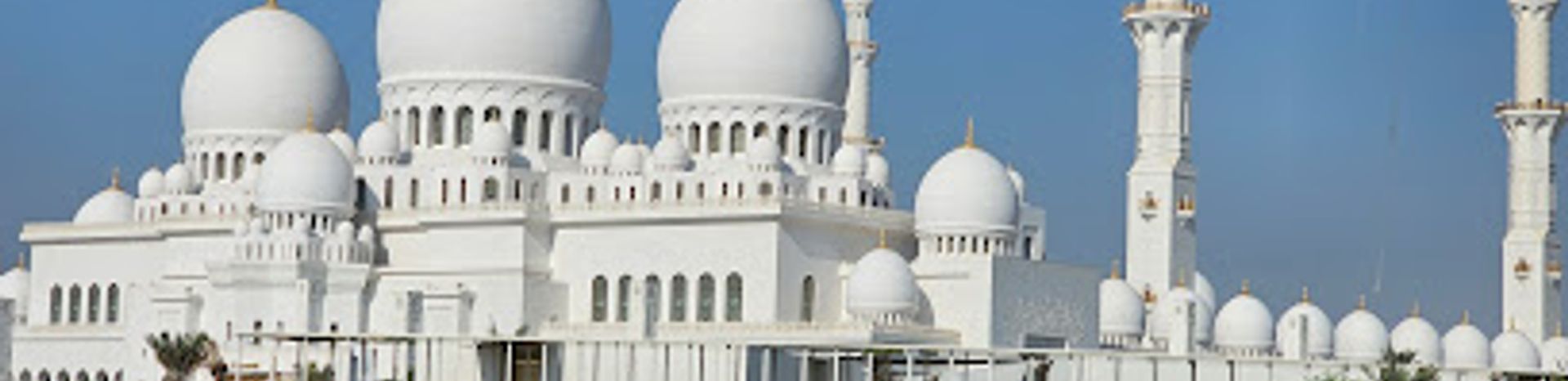 The Majestic Sheikh Zayed Grand Mosque: A Symbol of Unity and Beauty