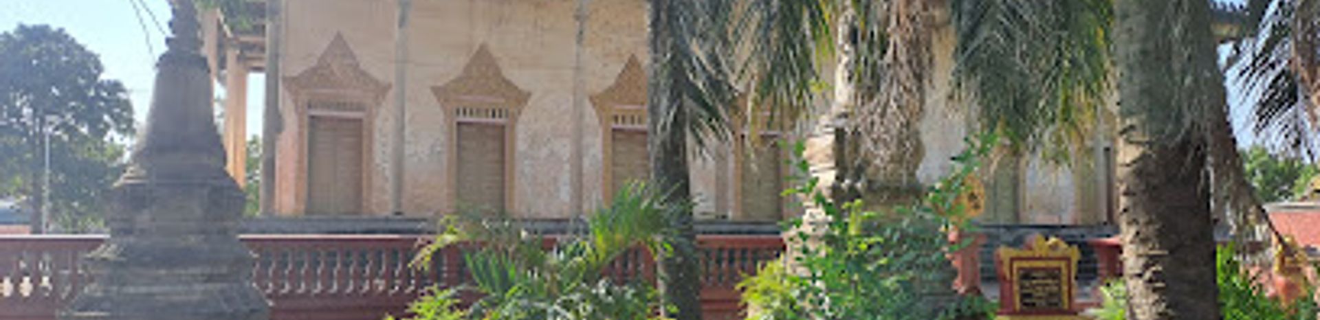 Wat Arey Ksat: A Serene Buddhist Retreat