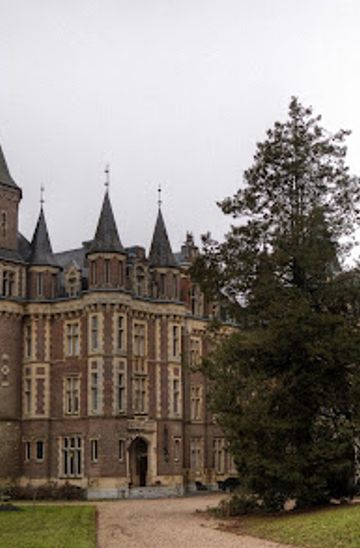 Chateau Des Amerois A Majestic Castle Overlooking Bouillon