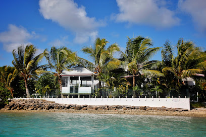 Best landmarks in Shefa Province