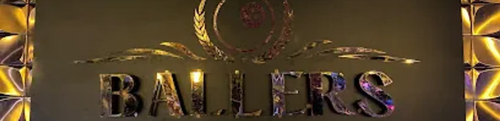 Sin By Night: A Nightlife Haven in Ko Samui