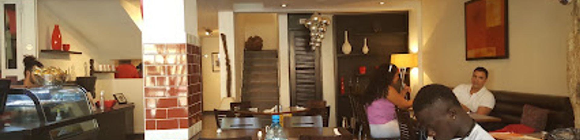 Crown Xpress: A Culinary Gem in Freetown