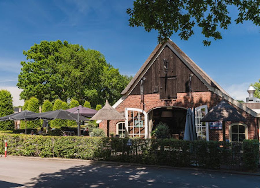 Day 6 Twente's Tales: Rijssen's Charm and Sprengenberg's Majesty